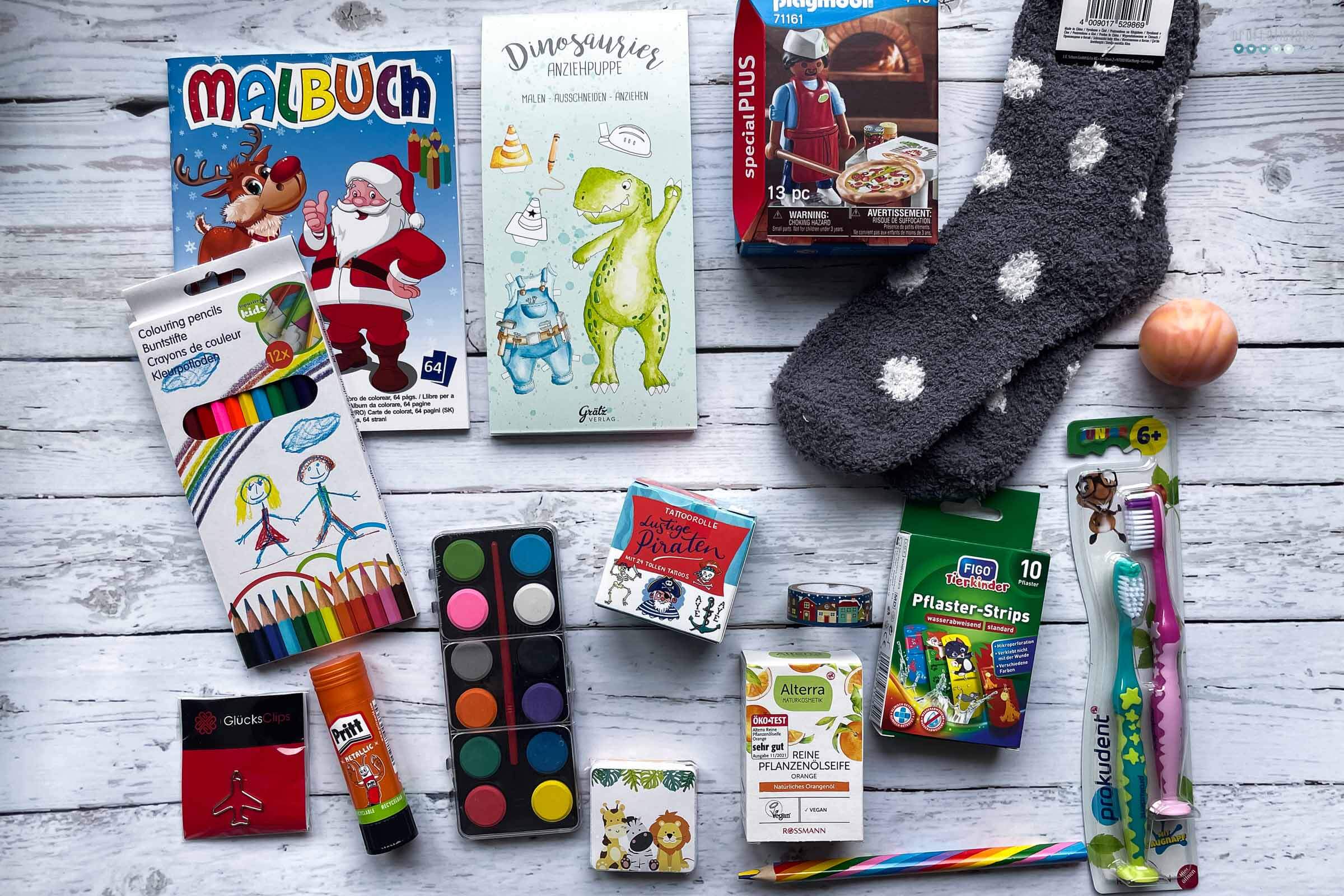 Shoe Boxes for Operation Christmas Child – craftaliciousme